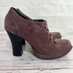 Born | Shoes | Crown By Born Leather Button Detail Heeled Booties ...